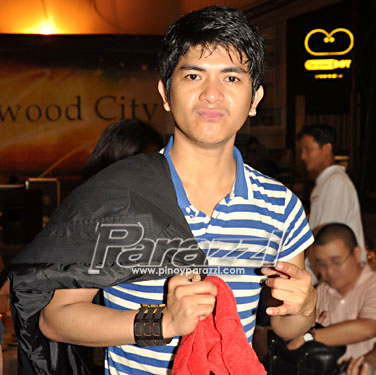 Jay-R Siaboc, takot bumalik sa hirap! - Pinoy Parazzi