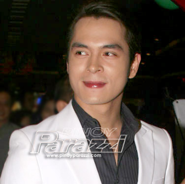 Jake Cuenca, lumevel-up na kay Melissa RicksI - Pinoy Parazzi