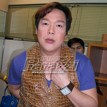 JOHN LAPUS, MAGDEDEMANDA NG LIBEL…WEH, ‘DI NGA?! - Pinoy Parazzi