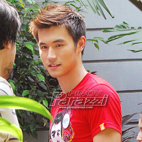 STEVEN SILVA, NAGHAHANDA SA PAGPAPASEKSI! - Pinoy Parazzi