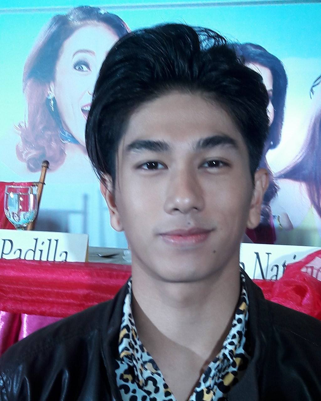 NAPAG-IIWANAN NA NG IBA: #Hashtag Nikko Natividad, todo kayod! - Pinoy ...