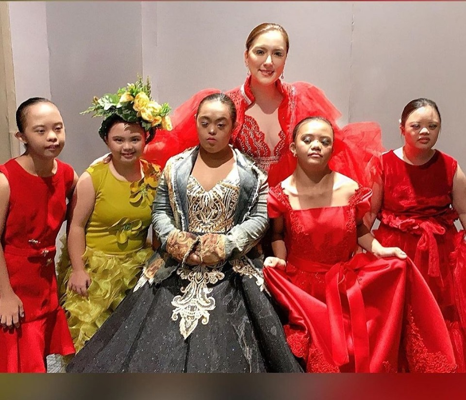 Ara Mina, rumampa kasama ng mga batang may down syndrome - Pinoy Parazzi