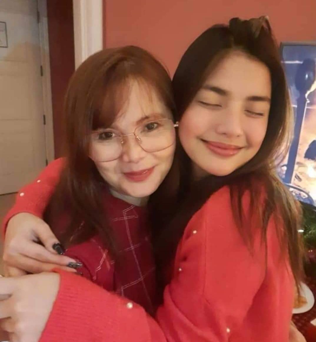 Mommy ni Jane de Leon ikinalungkot ang fake news sa anak - Pinoy Parazzi